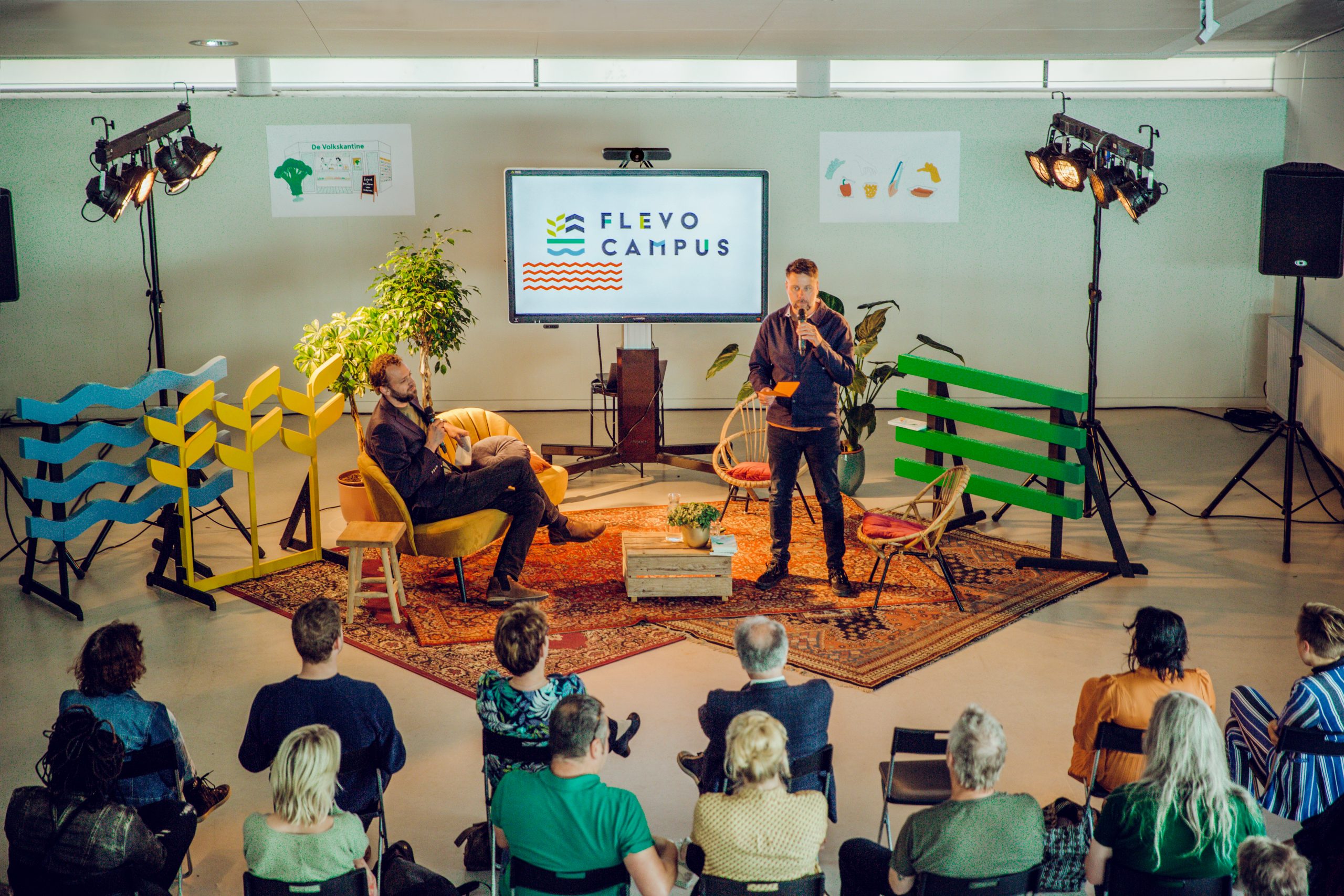 Essaybundel nu verkrijgbaar | Flevo Campus